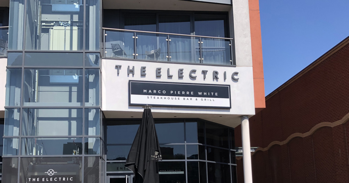 Electric Bar in Lincoln